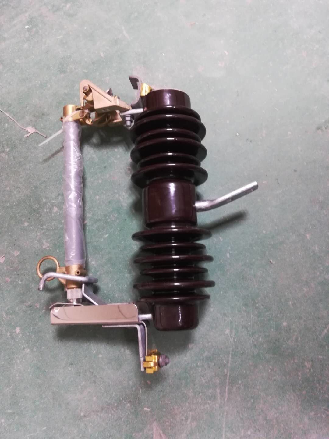 IEC GB 100A 200A Ceramic 24kv High Voltage Fuse Cutout